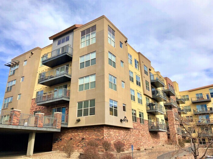 9079 E Panorama Cir Unit 417, Centennial, CO 80112 - Condo for Rent in ...