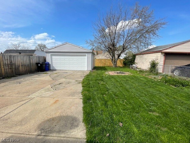 15920 Pike Blvd, Brook Park, OH 44142 - House Rental in Brook Park, OH ...