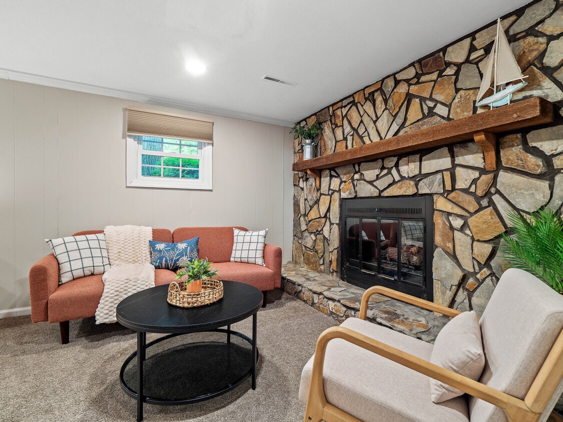 5012 Hollyview Dr Unit ID1061097P, Vermilion, OH 44089 | Apartments.com