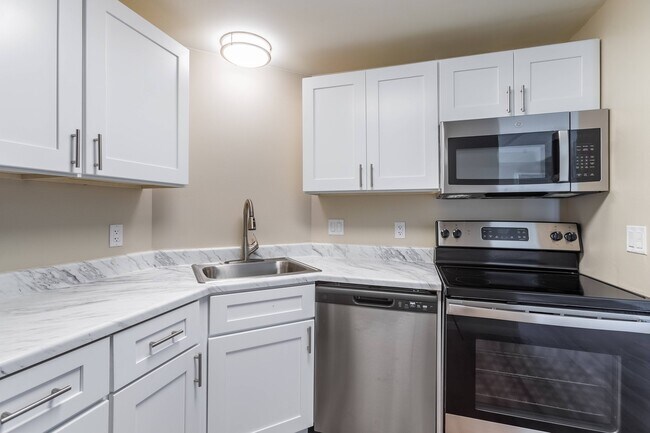 The Harper Apartments - 8680 E Alameda Ave Denver, CO | Apartments.com