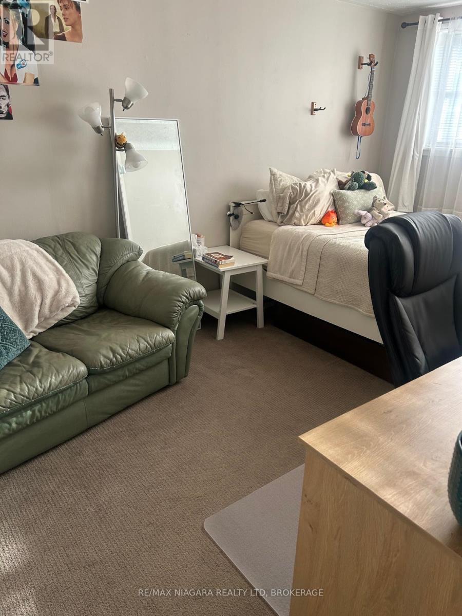 9 Masterson Dr Unité 2, St. Catharines, ON L2T 3N9 - Appartement à ...