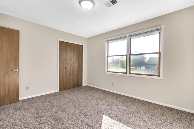 Country Ridge Apartments - Kalamazoo, MI | Apartments.com