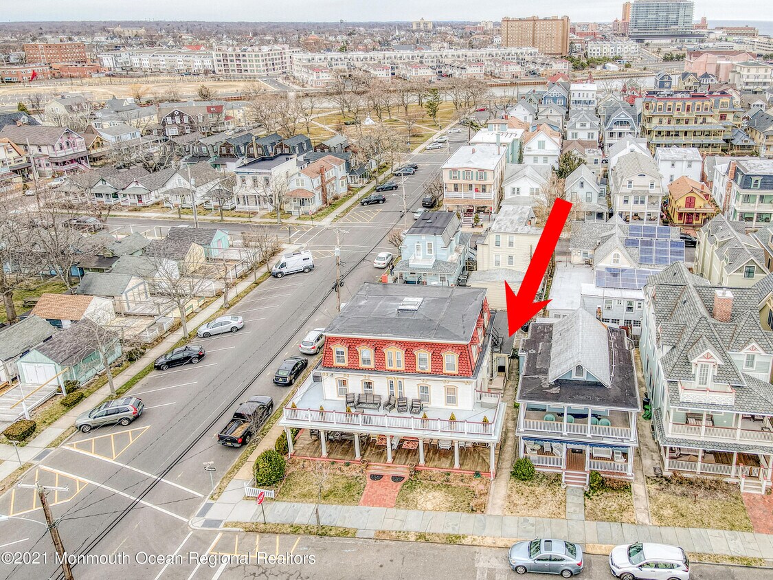 35 Ocean Pathway Unit Rear, Neptune Township, NJ 07756 - Room for Rent in Neptune Township, NJ ...