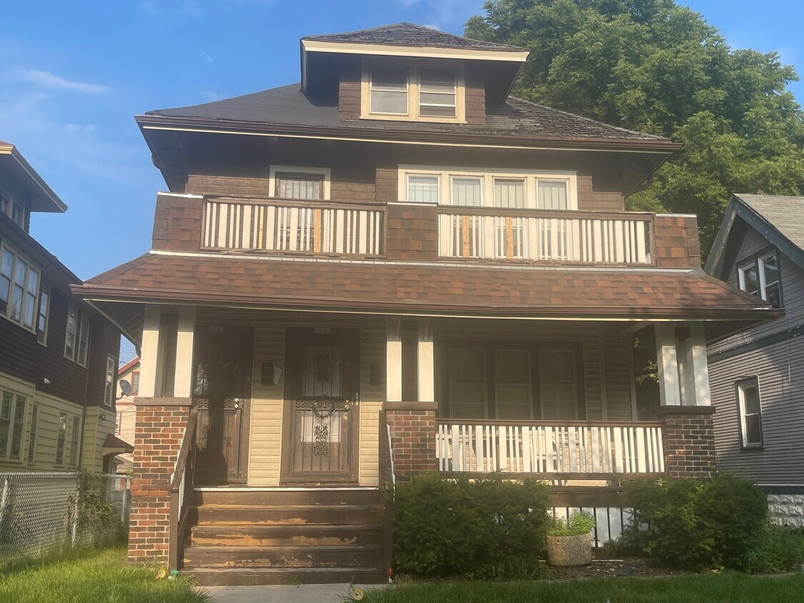 3062 N 40Th St Unit Upper, Milwaukee, WI 53210 - 3062 N 40Th St ...