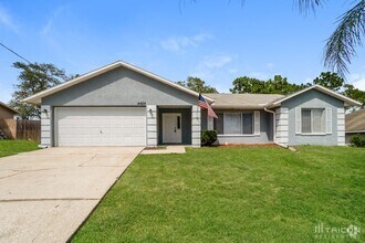 Spring Hill Portions Apartments for Rent with Hardwood Floors - Spring ...