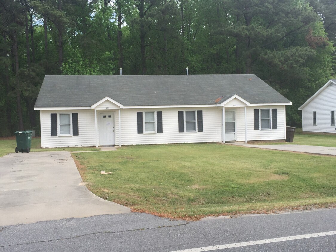 406-408 E Northern Blvd Unit 406, Tarboro, NC 27886 - Room for Rent in ...