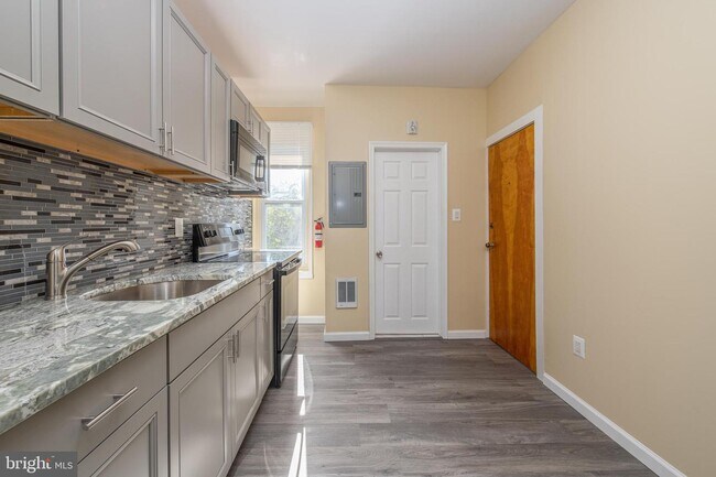 5548 W Thompson St, Philadelphia, PA 19131 - Townhome Rentals in ...