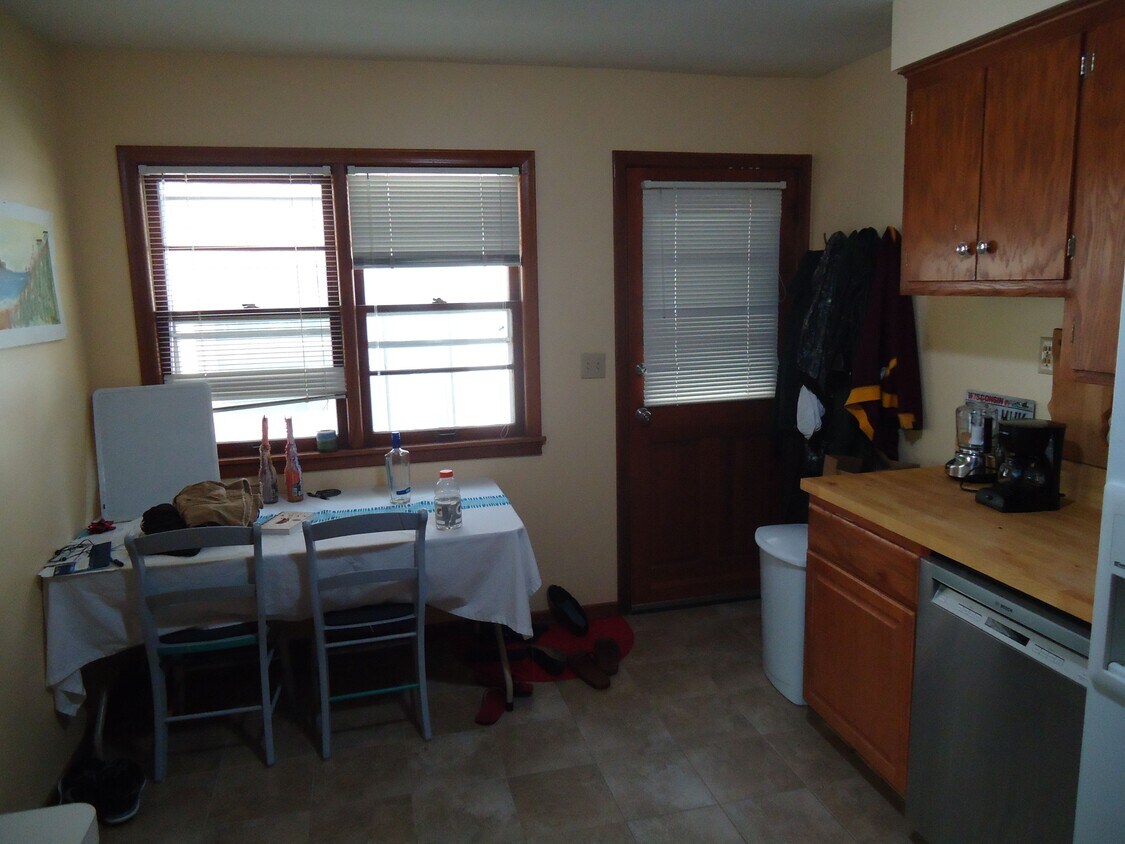 3522 Holmes Ave Unit 2, Minneapolis, MN 55408 - Apartments in ...