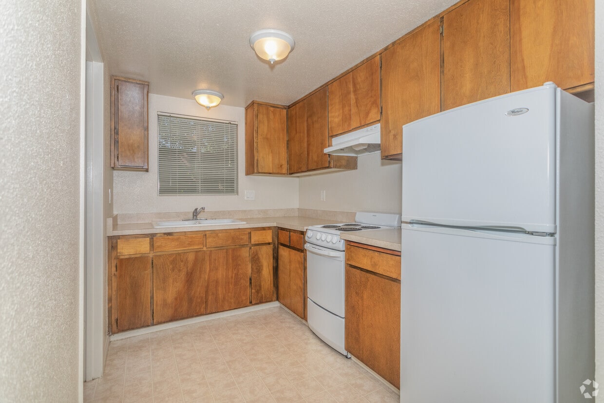 Westpark Plaza - 920 W 4th Ave Chico, CA 95926 | Apartments.com