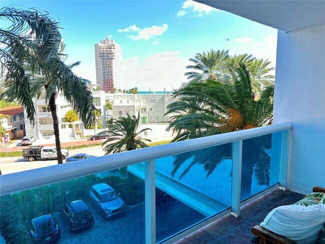 6770 Indian Creek Dr Apartment | Florida Atlantic University | Off ...