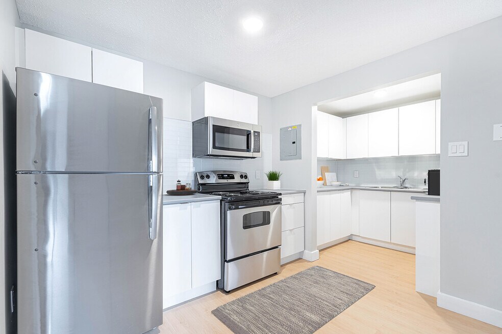 Apartments for Rent Near University of Waterloo Main Campus - Waterloo ...