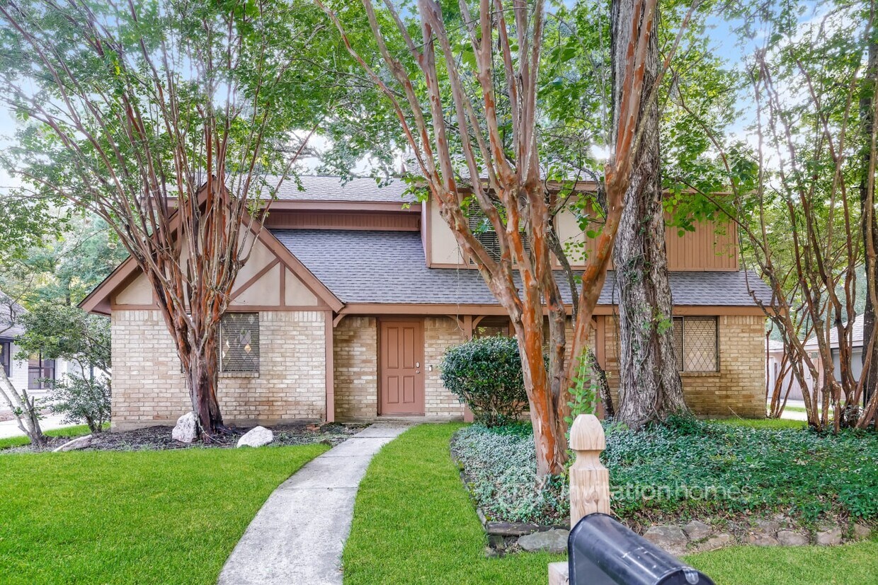 3018 Falling Brook Dr, Houston, TX 77345 | Apartments.com