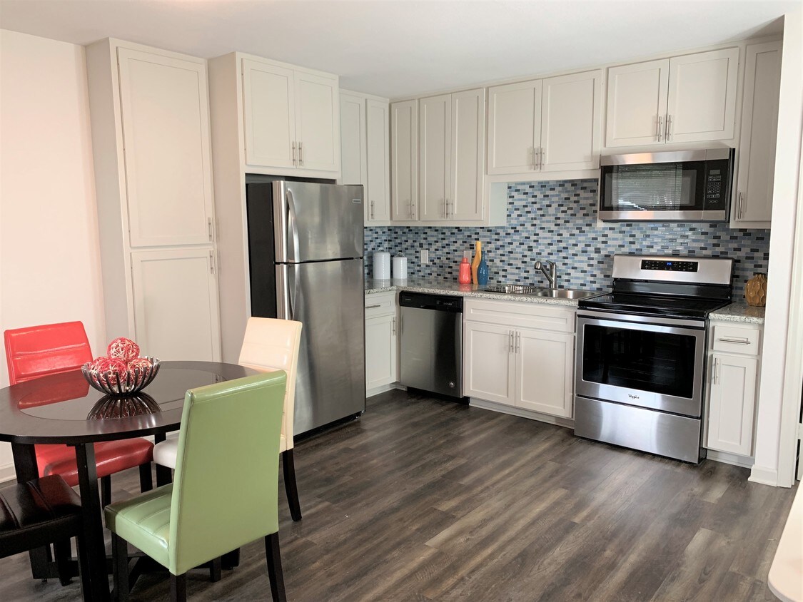 Broadway Apartments - Beaumont, TX | Apartments.com