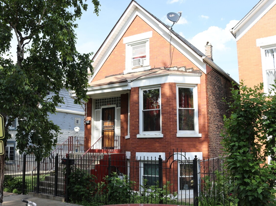 2813 S Spaulding Ave, Chicago, IL 60623 - House Rental in Chicago, IL ...