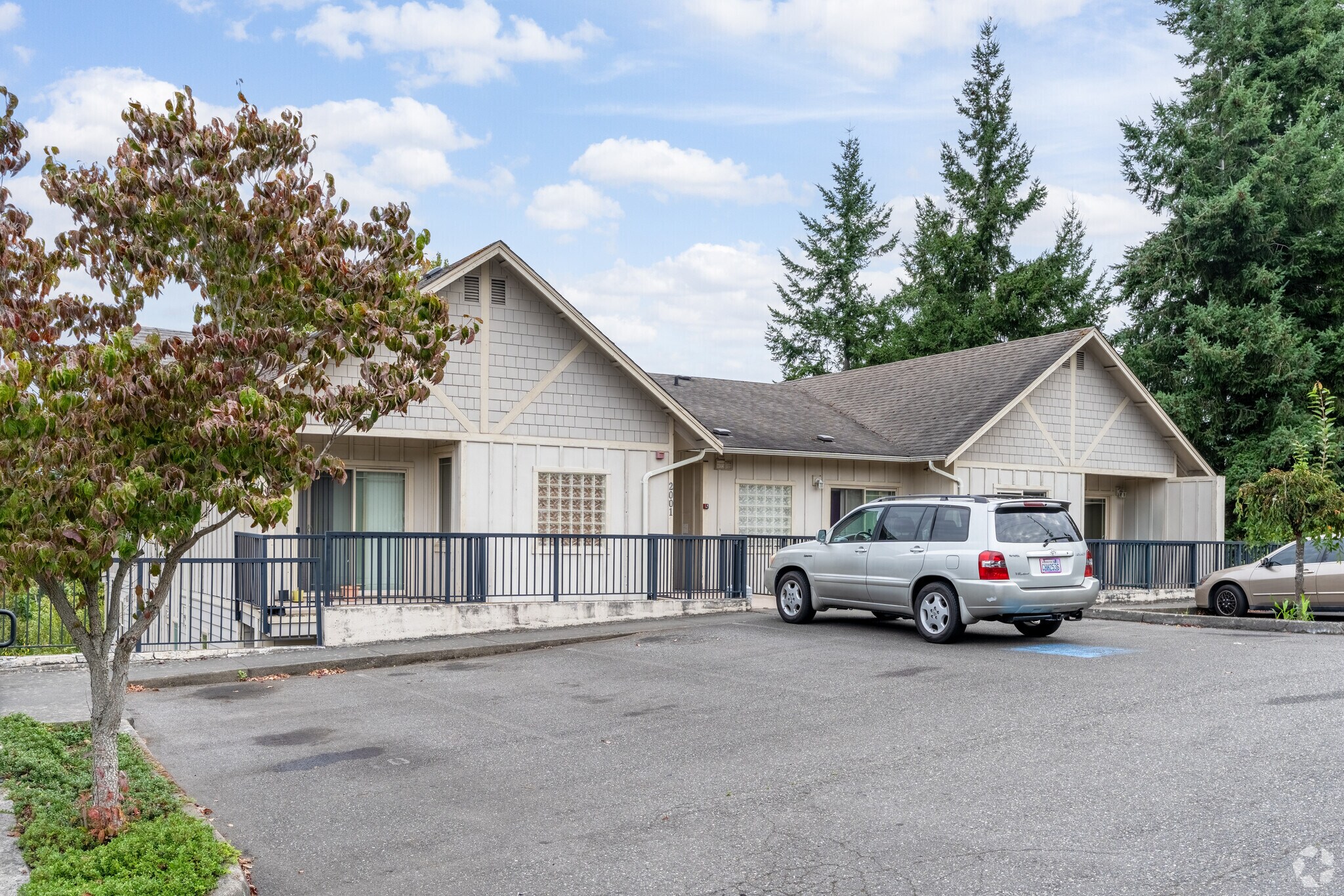Sunset Terrace - 2001 E Sunset Dr Bellingham, WA 98226 | Apartments.com
