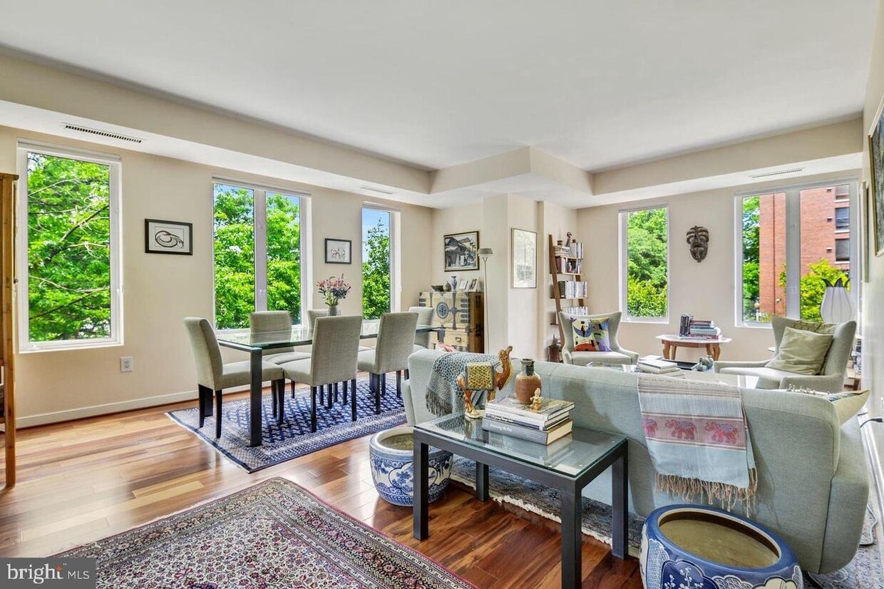 955 26th St NW Unit 301, Washington, DC 20037 - Room for Rent in ...