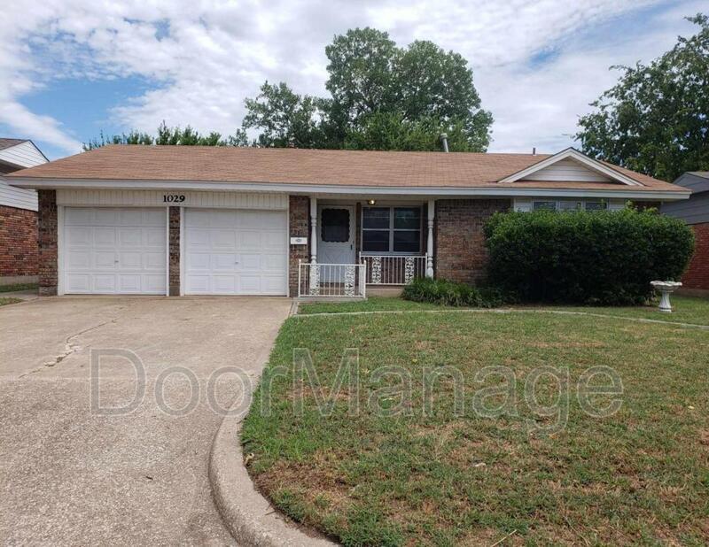 1029 Montgomery Cir, Norman, OK 73071 - House Rental in Norman, OK | Apartments.com
