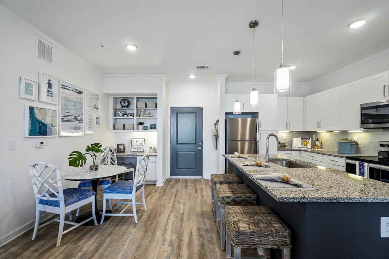 Seaview Apartments at Santa Rosa Beach - 30 McDavis Loop Santa Rosa ...