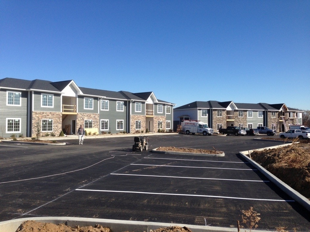 Pinecrest Apartments - 825 Sanchos Cir Dardenne Prairie, MO 63368 ...