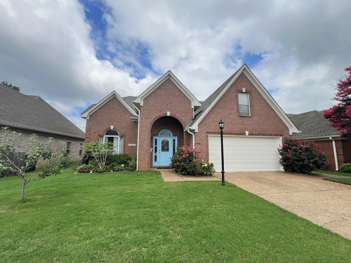 10526 N Ashglen Cir, Collierville, TN 38017 - House Rental in ...