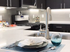 Anton Menlo Rentals - Menlo Park, CA | Apartments.com