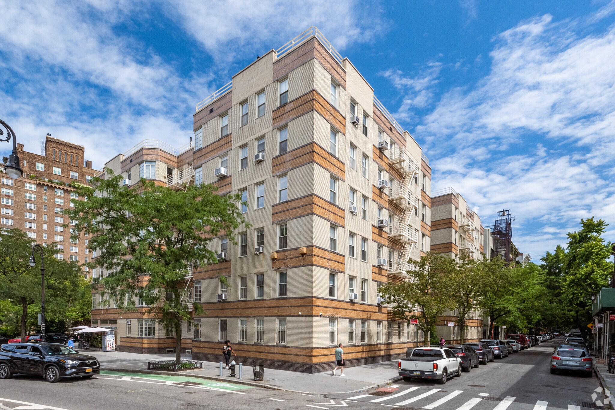75 Bank St, New York, NY 10014 - 75 Bank St New York, NY 10014 ...