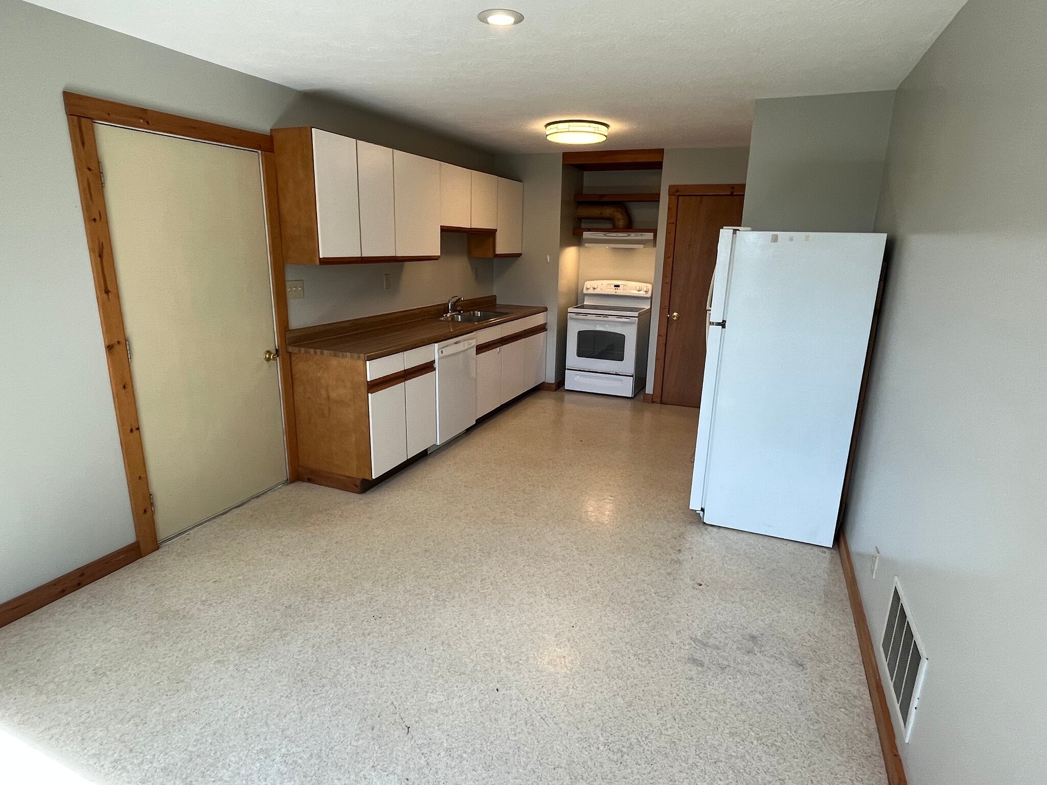 6346 Avanelle Dr Unit A, Athens, OH 45701 - 6346 Avanelle Dr Athens, OH ...