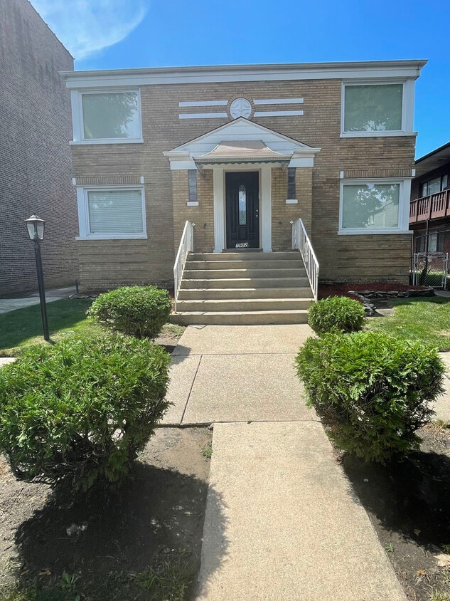 7922 S Ellis Ave Unit 2, Chicago, IL 60619 - Condo for Rent in Chicago ...