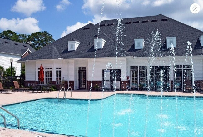 The Traditions Houses for Rent with a Swimming Pool - Bluffton, SC - 6 ...