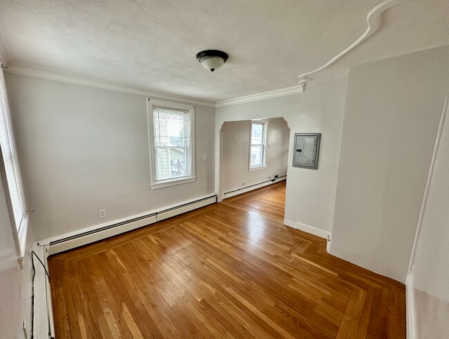 71 Commodore St Unit 2, Providence, RI 02904 | Apartments.com