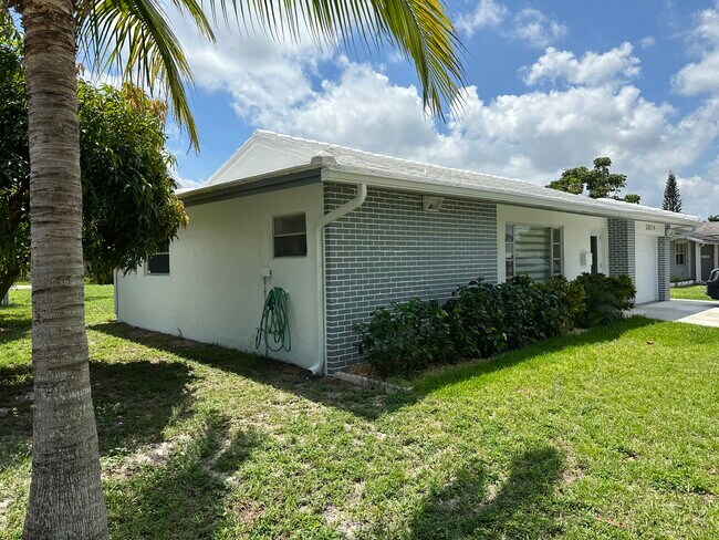 7204 NW 76th Dr, Tamarac, FL 33321 - House Rental in Tamarac, FL ...