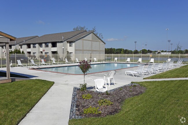 Perry Lake Village - Apartments in Perrysburg, OH | Apartments.com