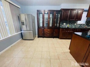Duplex For Rent in Madison Park NJ