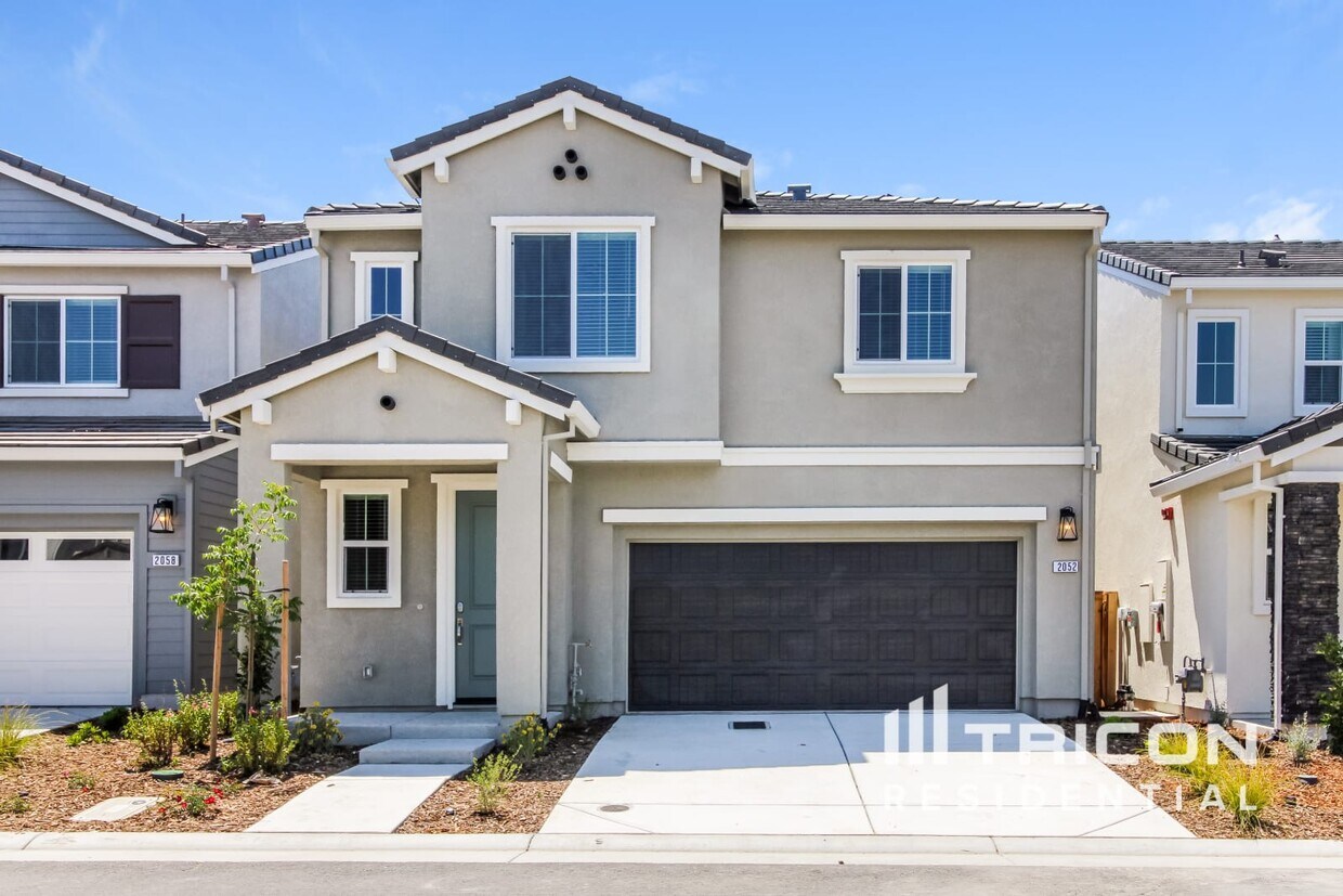 2052 Comstock Ln, Lincoln, CA 95648 | Apartments.com