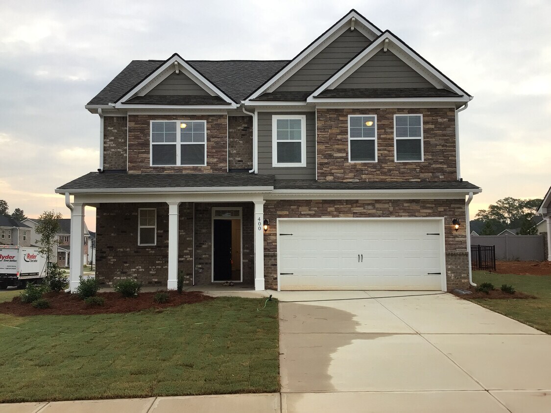 400 Levon Ct, Loganville, GA 30052 | Apartments.com