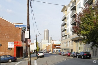 Flats on Fifth Rentals - Pittsburgh, PA | Apartments.com