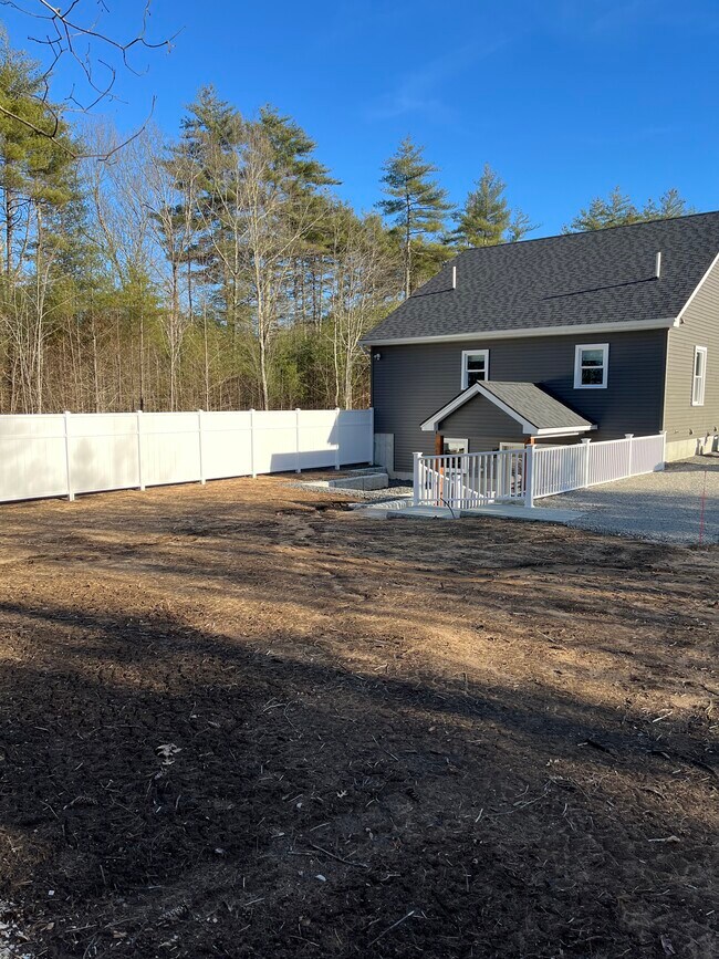 1007 Quarry Rd Unit APT 1, Sanford, ME 04073 - 1007 Quarry Rd Sanford ...