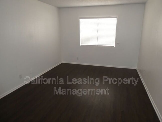 542 Normandie Ave Unit #201, Los Angeles, CA 90004 - Condo for Rent in ...