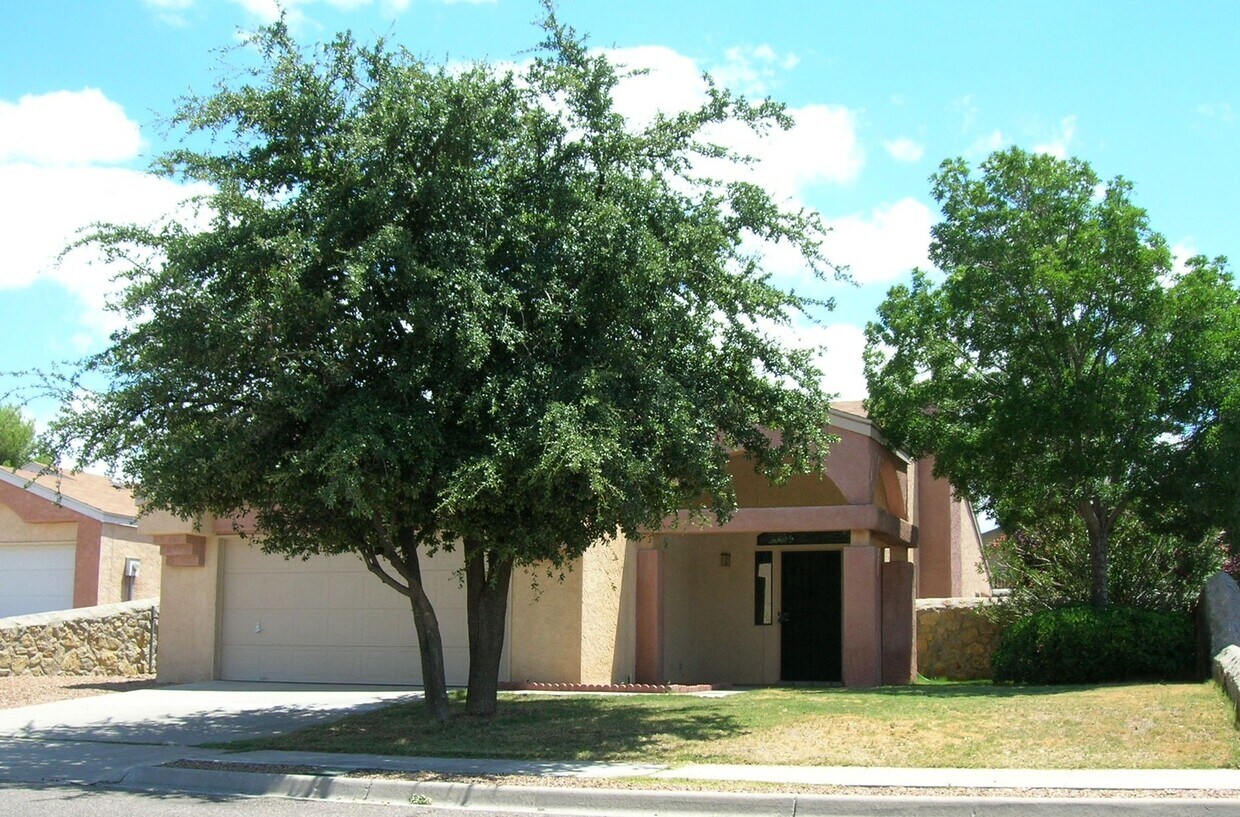 5012 Shadow Mountain Rd, Las Cruces, NM 88011 - House Rental in Las ...