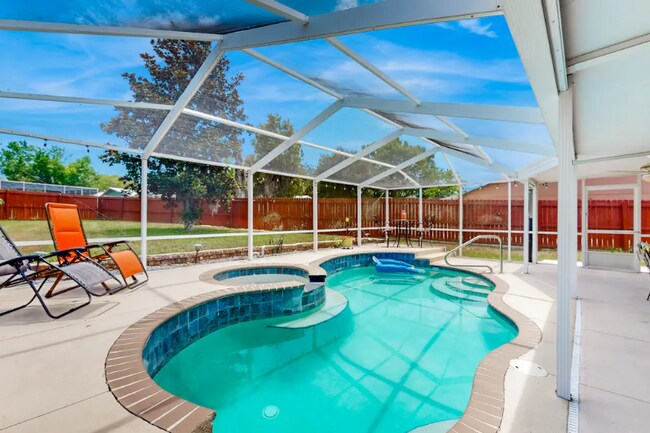 Singing Trees Houses for Rent with a Swimming Pool - 4 Homes ...