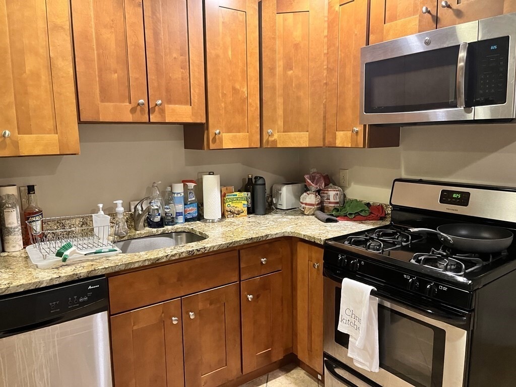 393 Hanover St Unit 5A, Boston, MA 02113 - 393 Hanover St Boston, MA ...