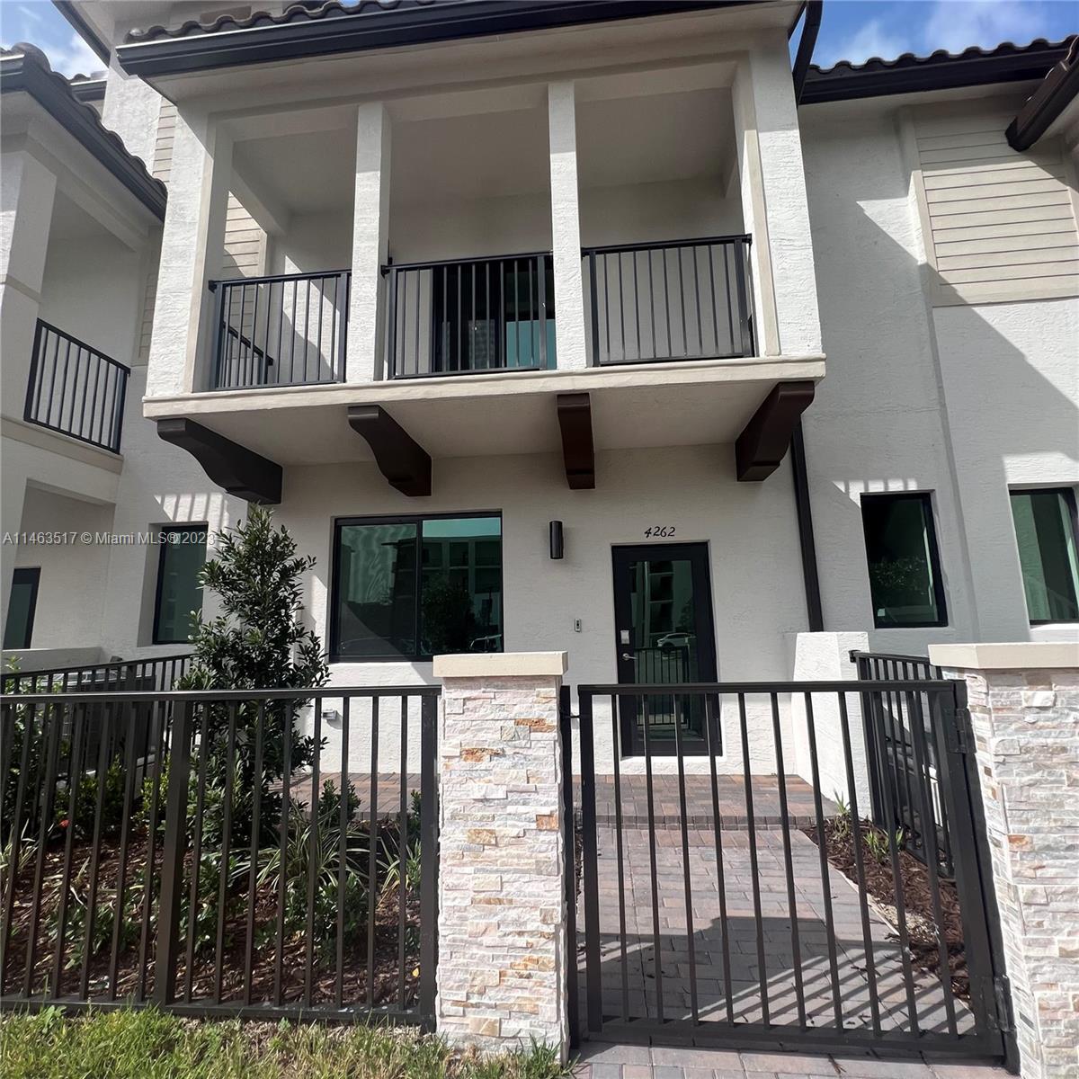 4262 Nw 83rd Ave, Doral, FL 33166 - Townhome Rentals in Doral FL ...