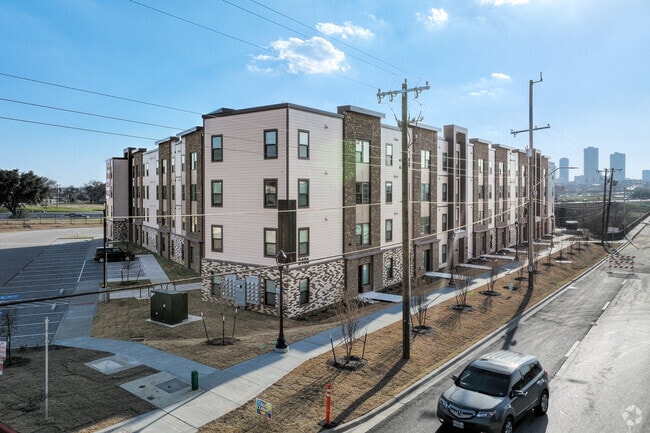 Clifton Riverside Apartments - 2406 E Belknap St Fort Worth, TX 76111 ...