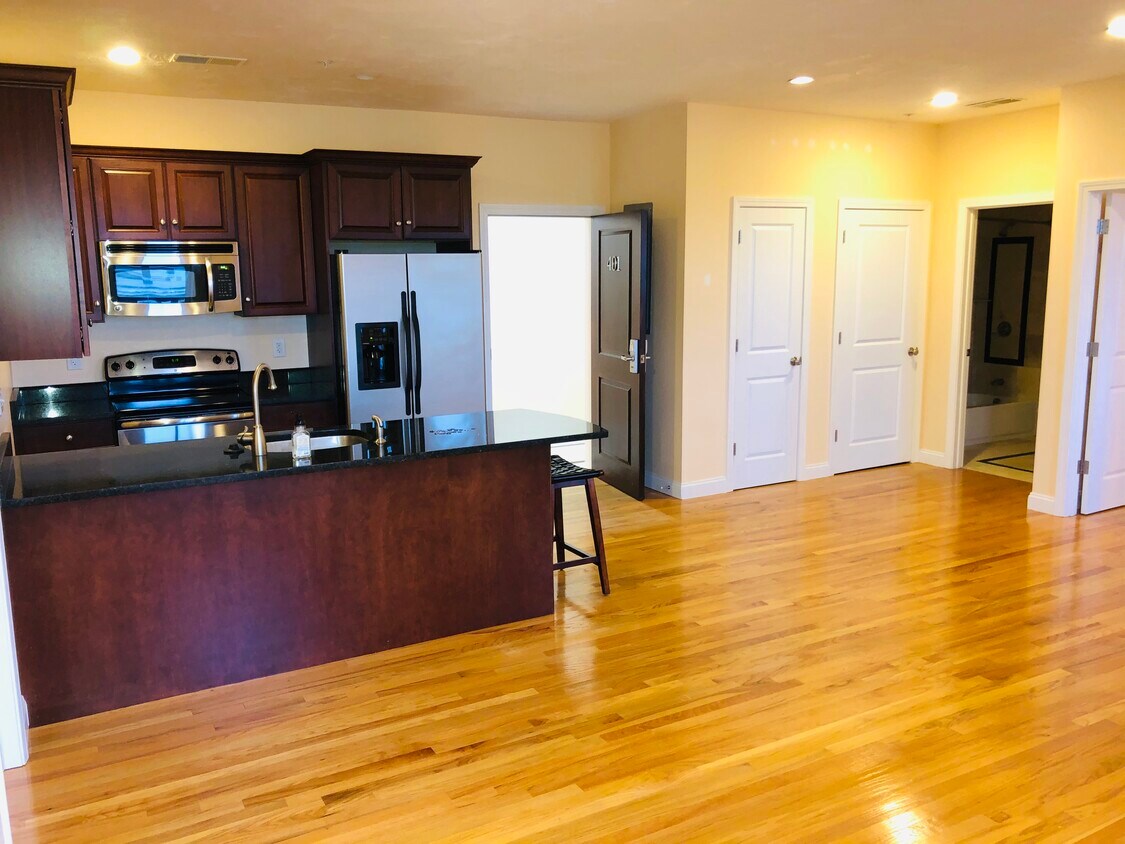 100 Fellsway W Unit ##401-4, Somerville, MA 02145 - 100 Fellsway W ...