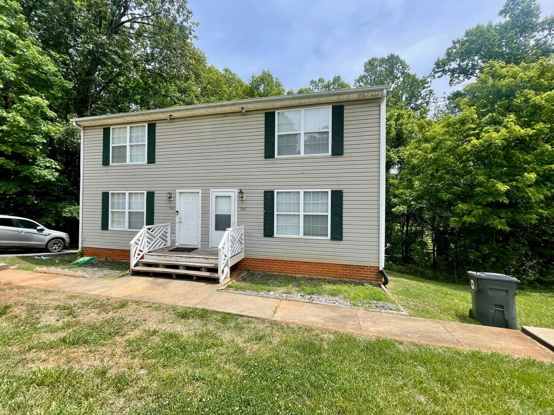 920 Grand Arbre Dr Bedford, VA 24523 - Alquileres en Bedford, VA | Apartamentos.com