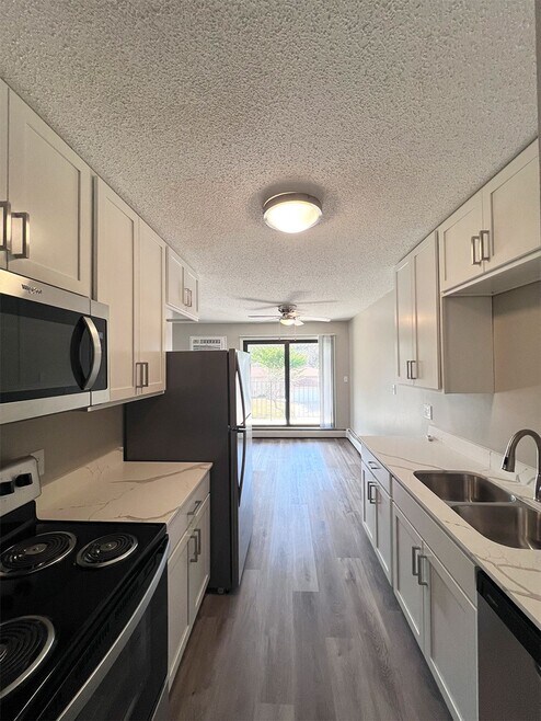 Apartments for Rent with Parking in New Trier MN - Page 15