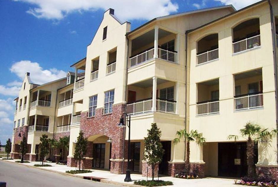 Waterhouse & Village Station - 220 Prescott Blvd Youngsville, LA 70592 ...