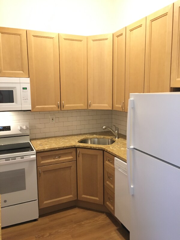 810 St Paul St Unit 305, Baltimore, MD 21202 | Apartments.com