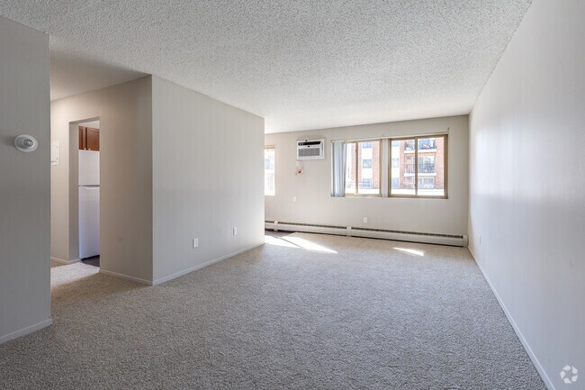 Prosperity Heights Apartments for Rent with a Walk-In Closet - Saint ...