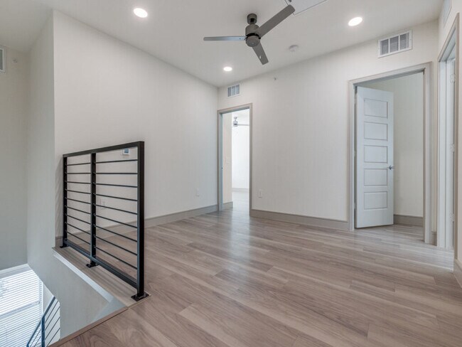 Theo Allen Gateway - Apartments in Allen, TX | Apartments.com